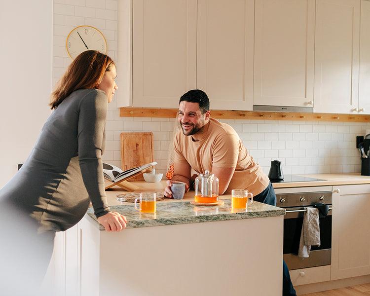 Så håller du relationen vid liv under småbarnsåren – fem ovärderliga t